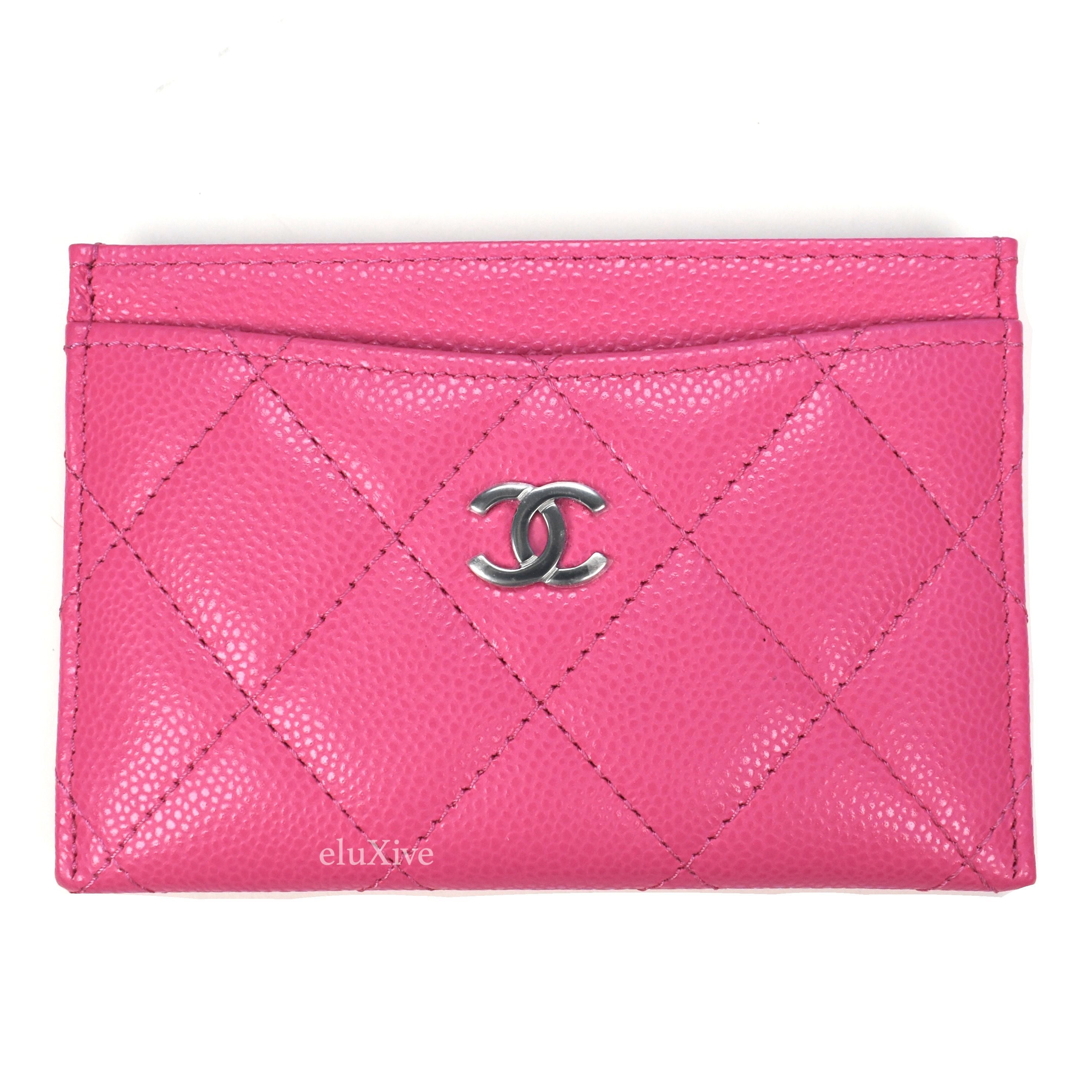 Chanel - Fuchsia Pink Leather Classic CC Logo Card Holder – eluXive